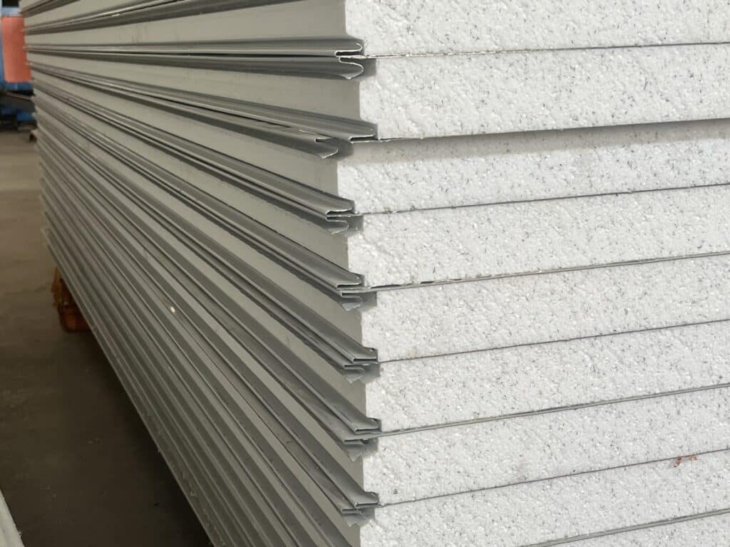 Exploring the Different Types of Insulated Panel: XFLAM vs PIR vs EPS ...